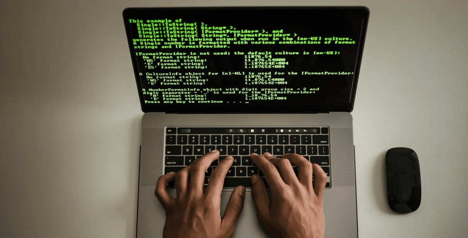 Modern Data Stack Guide: Architecture, Tools & Enterprise Analytics in ...